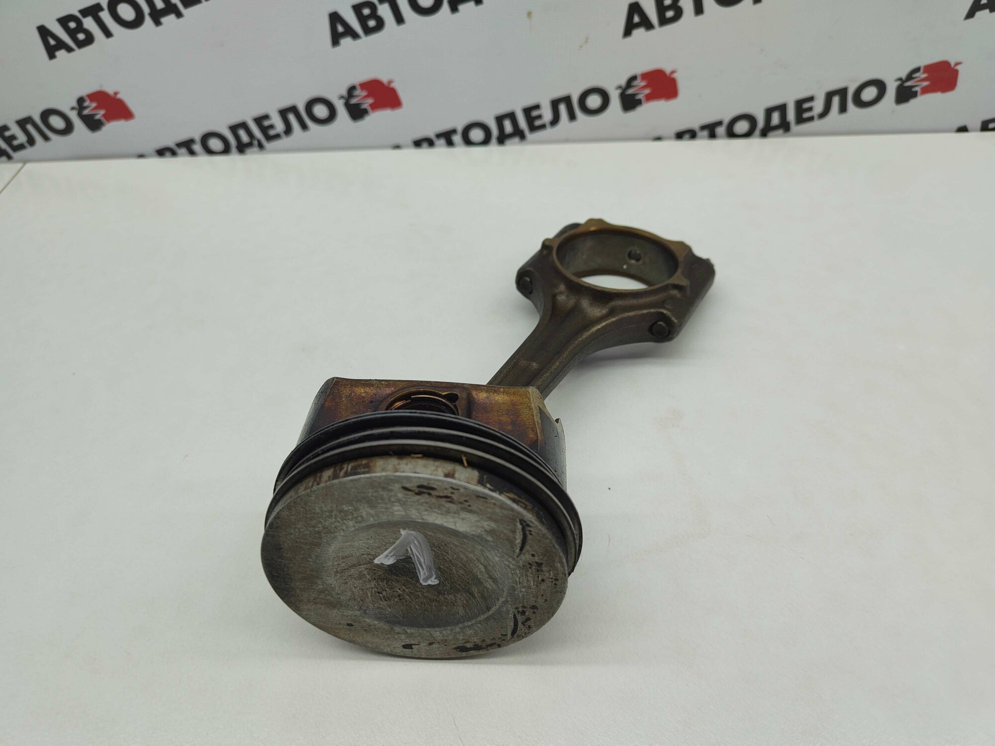 Поршень с шатуном Audi A6 (C6) TFSI 2008 г.в