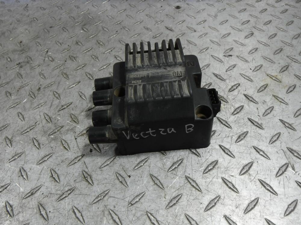 Катушка зажигания Opel Vectra B