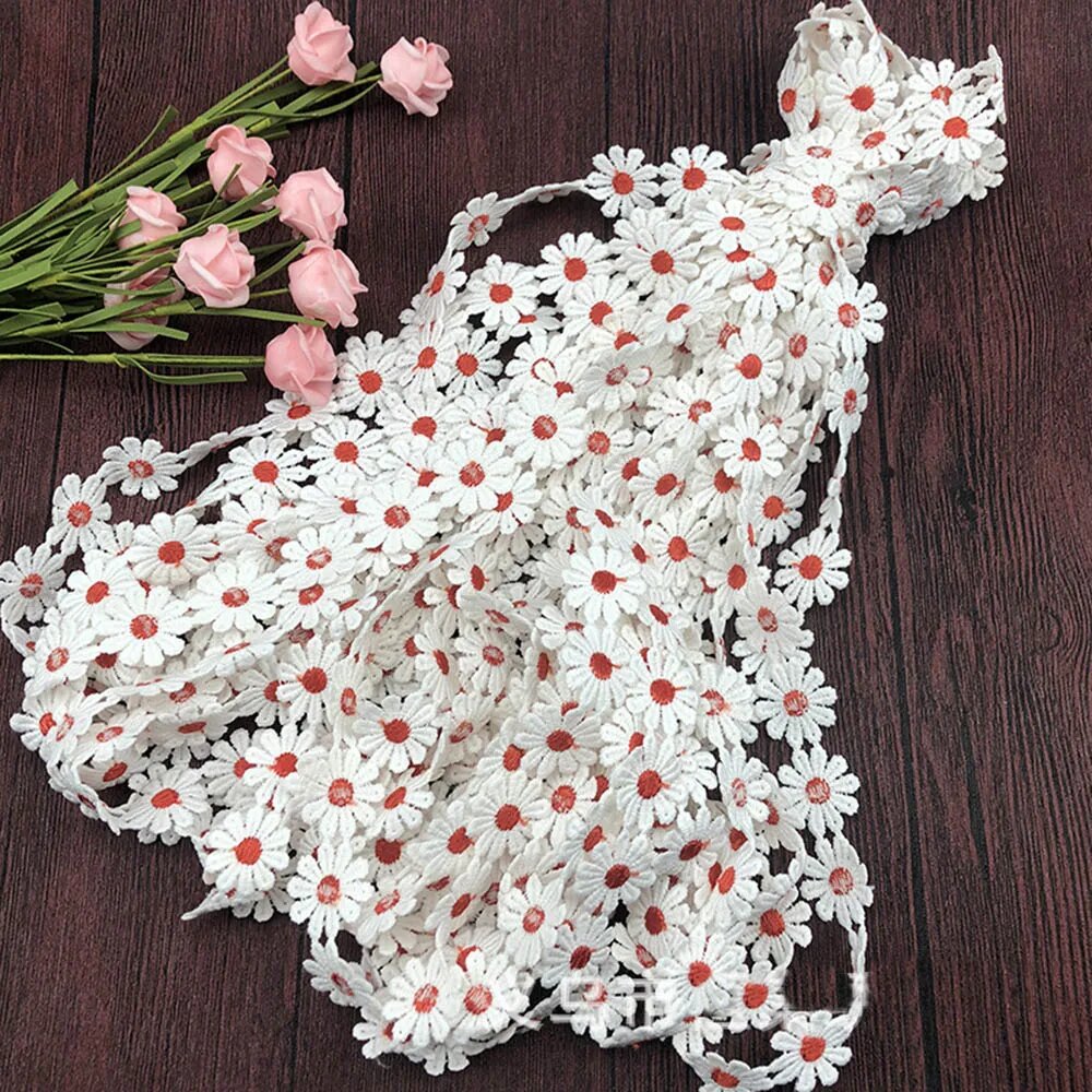 Кружевная лента белая с цветами, 2.3см, 1 Yard