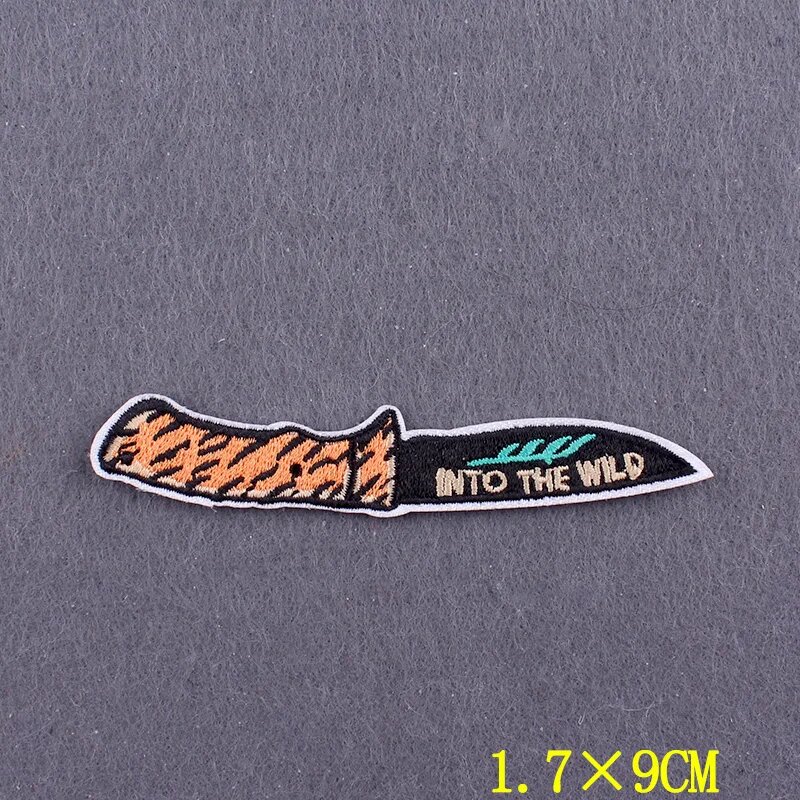Нашивка "Into The Wild" с ножом, 1.7x9см, PE7246CT