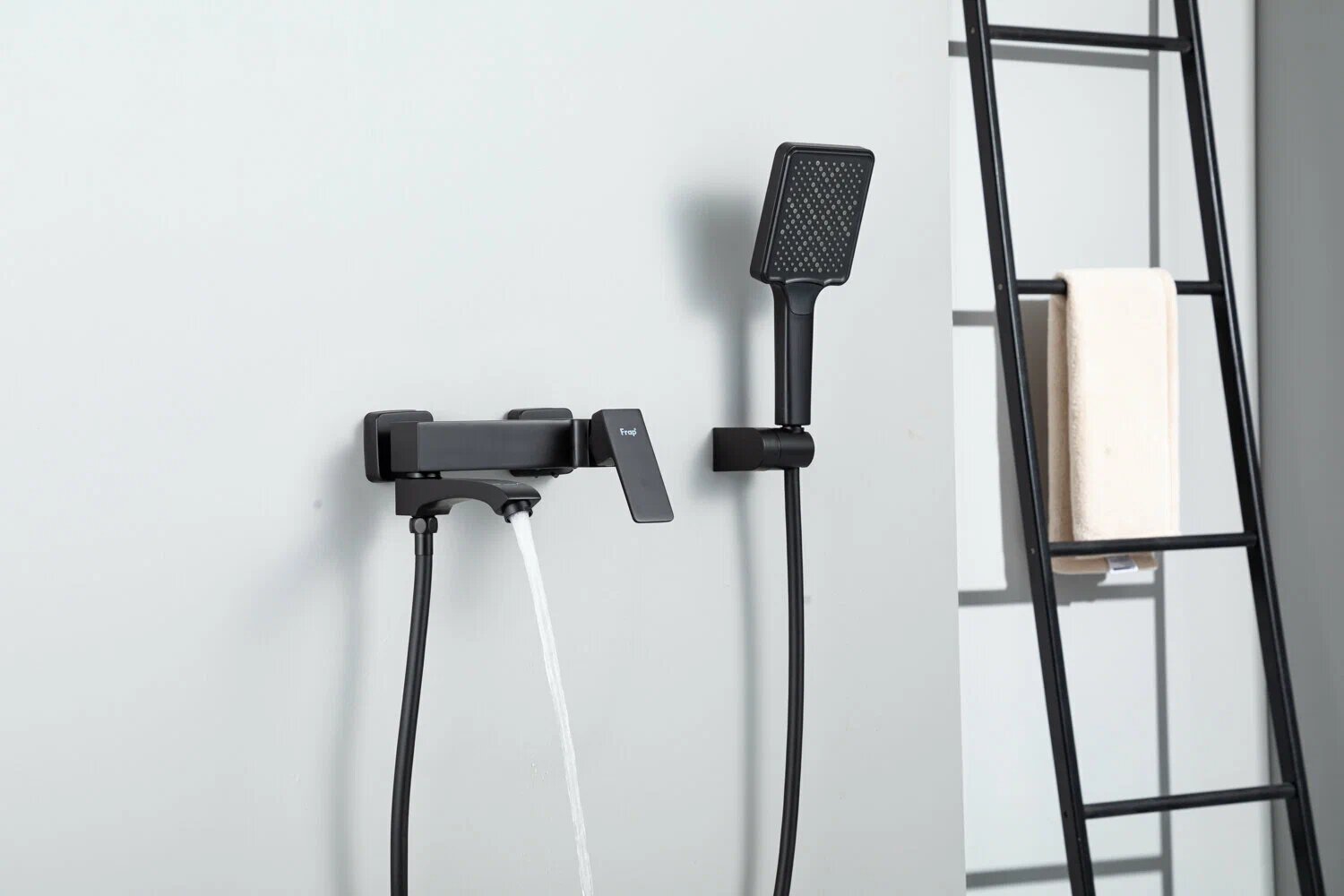 Смеситель для ванны Frap F3ZJ27QQ6-FL6, черный