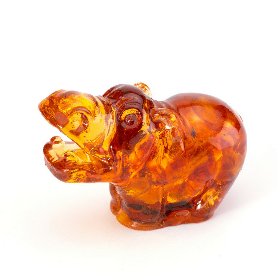 Милая фигурка с натуральным янтарем "Бегемот"