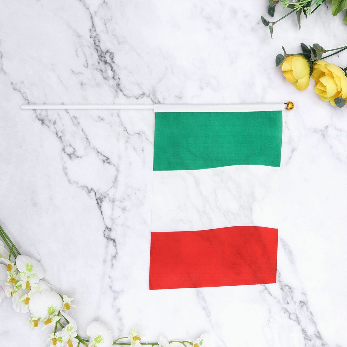 Украшение мероприятий флагами Италии 14 21 см на палочках, комплект из 50 единиц