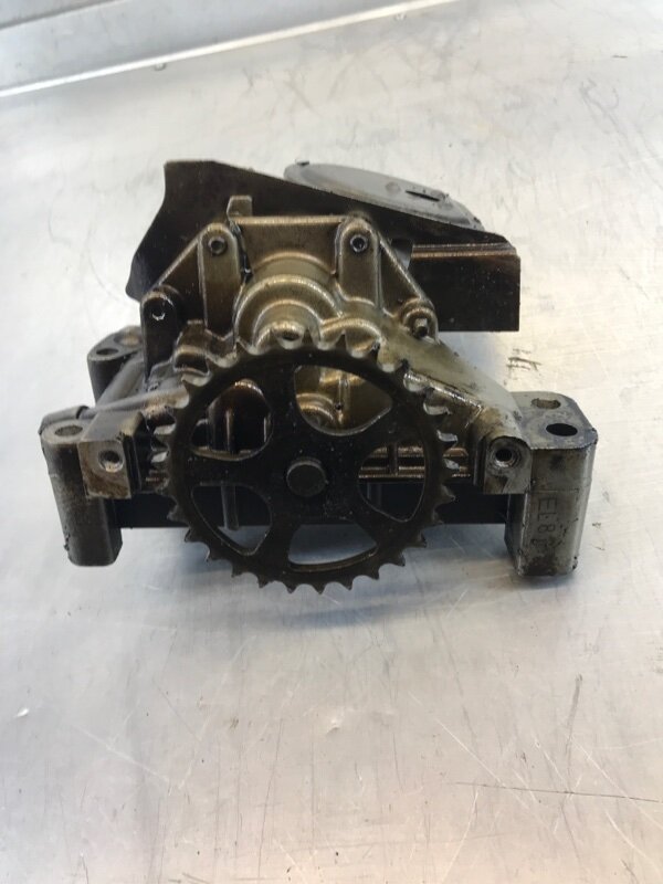 Масляный насос Iran Khodro Samand I XU7JPL3 2002- 9567801580