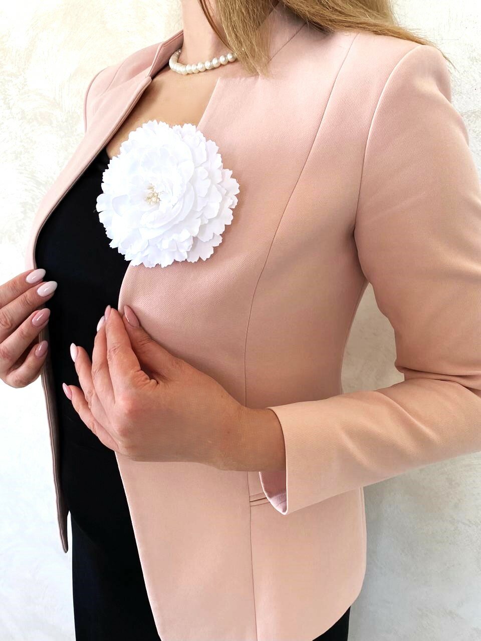 Заколка для волос-брошь, цветок Пион, диаметр 12 см, белый