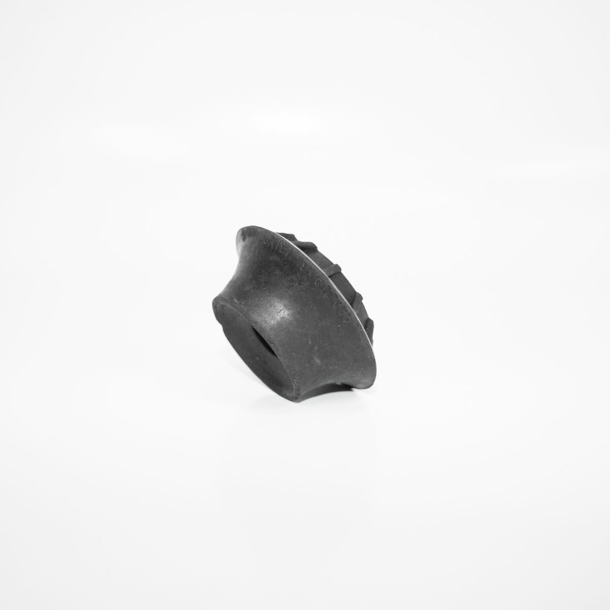 Втулка амортизатора заднего верхняя Chery Amulet (A15) (2003 - 2012) ; Bonus (A13) (2011 - 2014) / A112911017