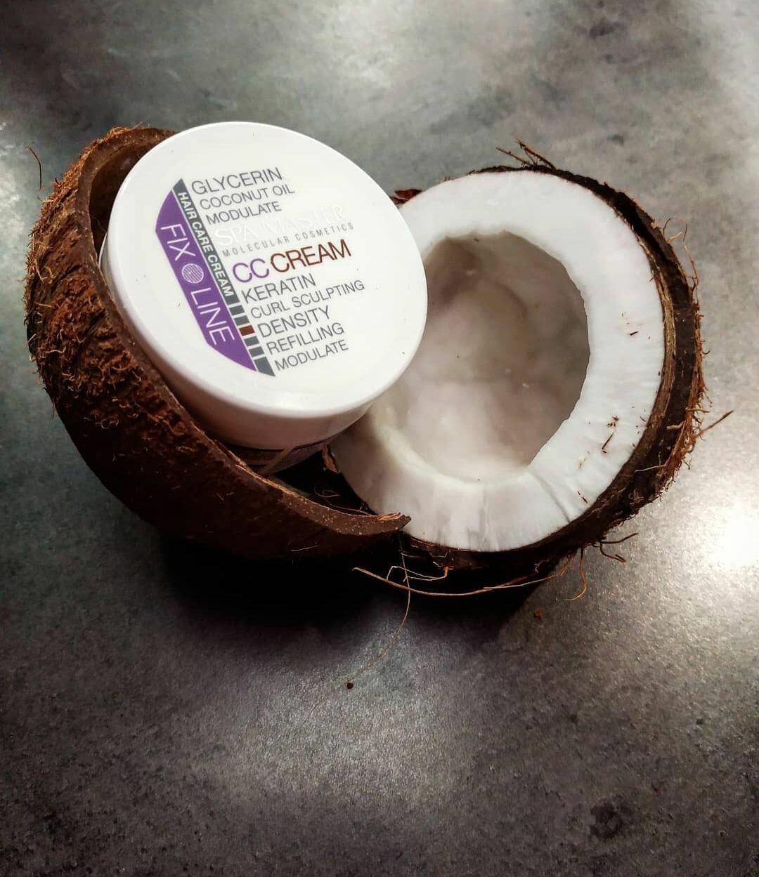 Spa Master Уплотняющий крем для волос средней фиксации с кератином и кокосовым маслом