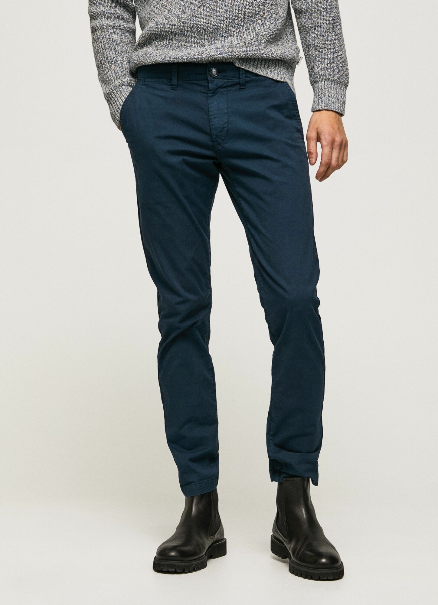 Брюки чинос Весна-лето 2023