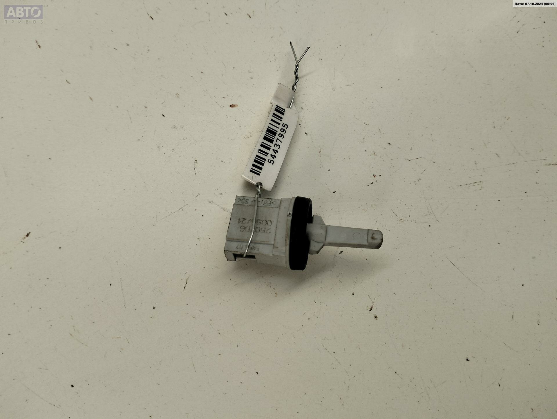 Датчик температуры Volkswagen Touran