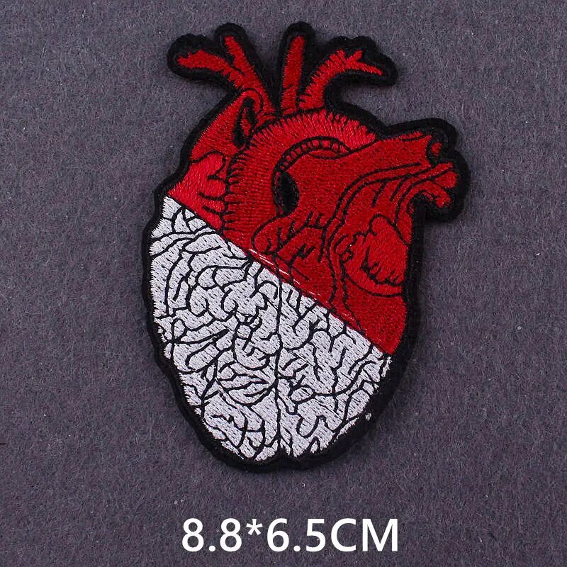 Вышитый патч Пулаки Красное сердце Красный, PE5088CT