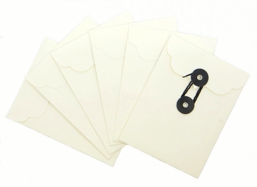Конверты декоративные Рукоделие 6 шт, крафт цвет белый, с круглой застежкой