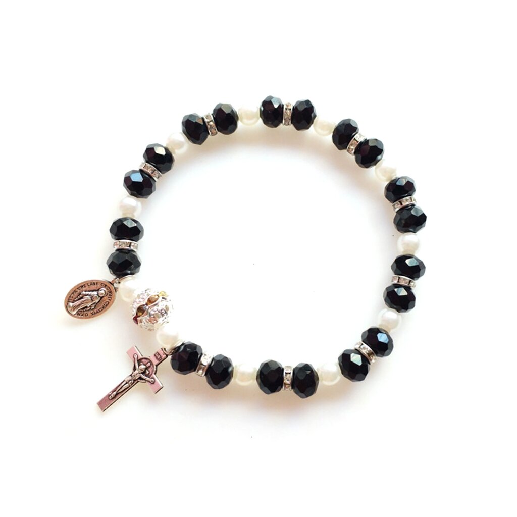 1 нитка эластичных четок с перекрестными кристаллами и стразами-черный