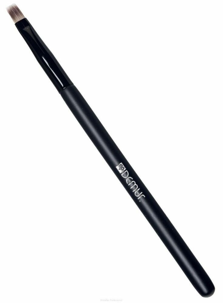 Кисть Dewal для подводки контура глаз, размер 14,7 см DEWAL MR-BR-418