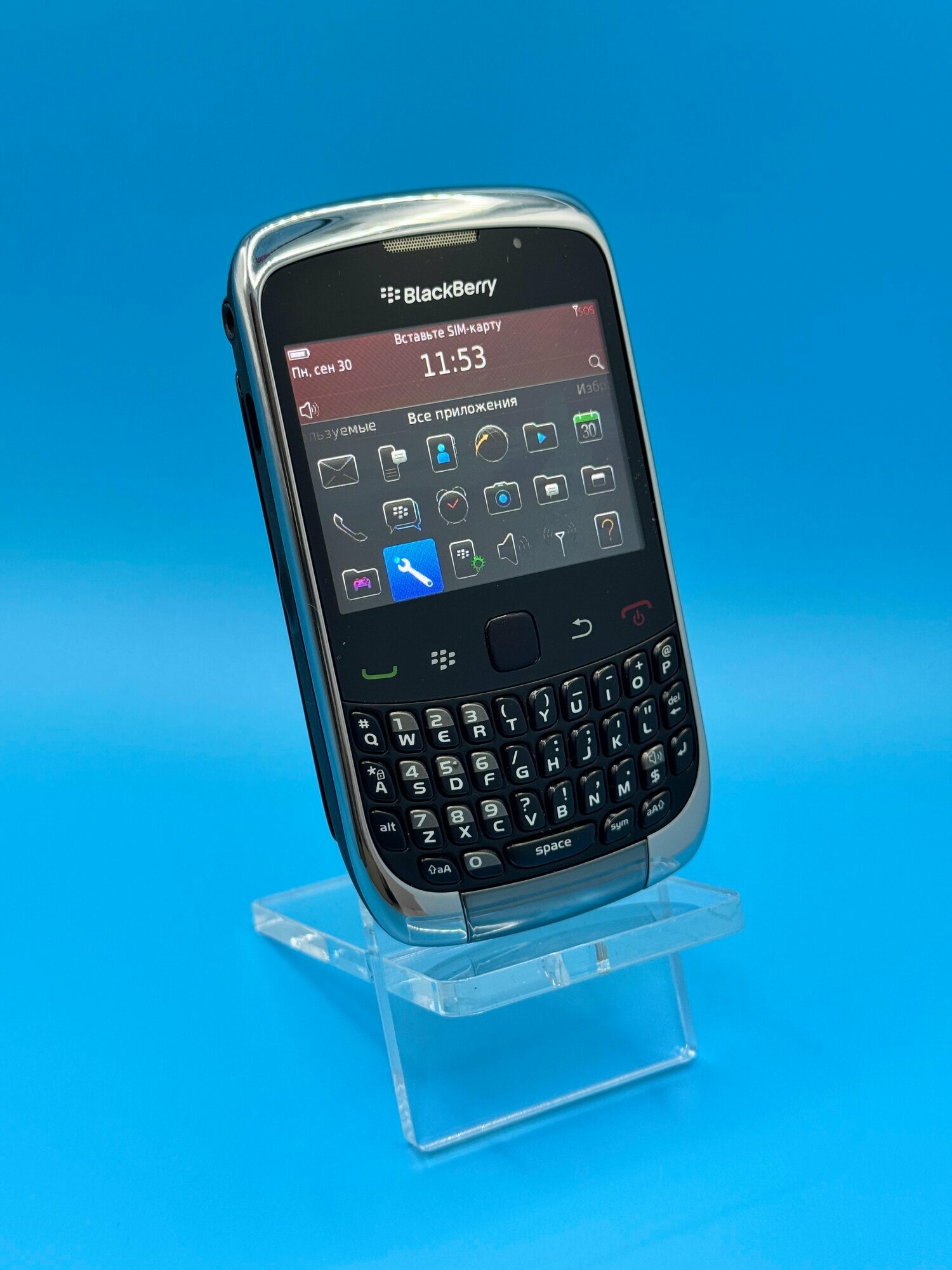 Мобильный телефон BlackBerry Curve 3G 9300