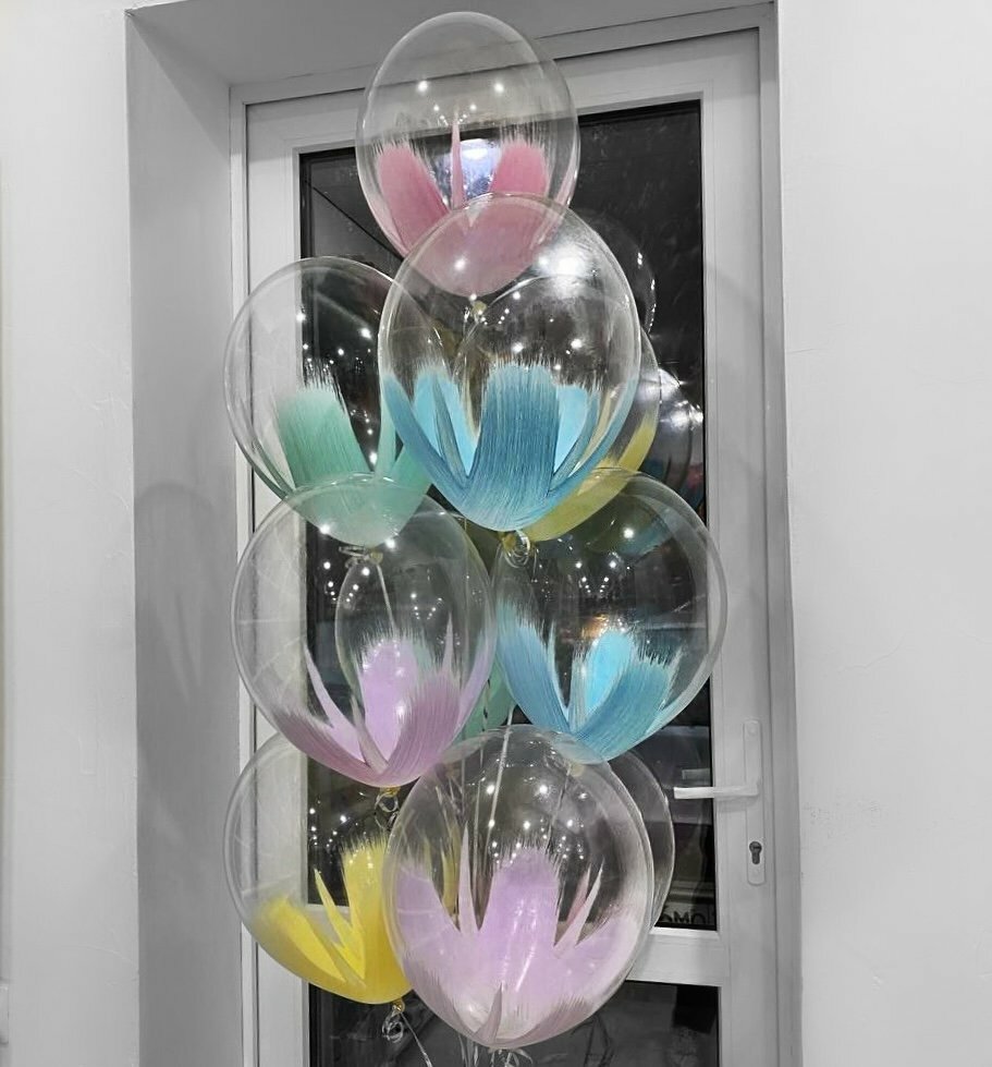 Фонтан из воздушных шаров «Акварельное настроение»