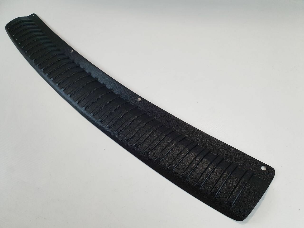 Защитная накладка заднего бампера 2172 хэтчбек