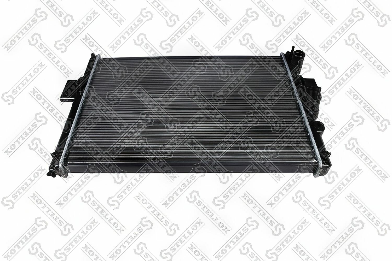 Радиатор охлаждения двигателя для Ивеко Дейли 2 81-03380-SX STELLOX