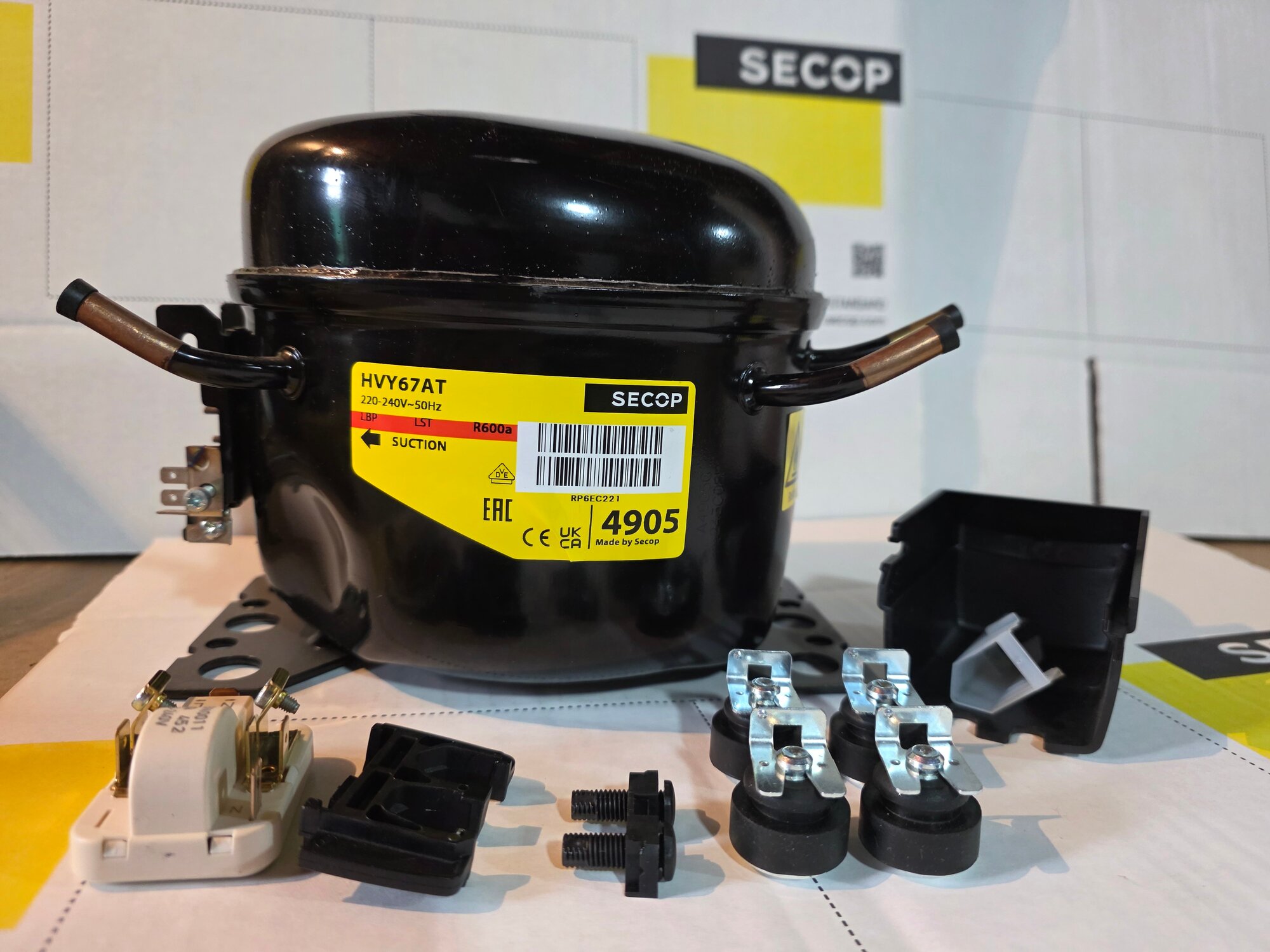 Компрессор HVY67AT 107вт R600a SECOP (Danfoss) код RP8GA028 LBP Словакия