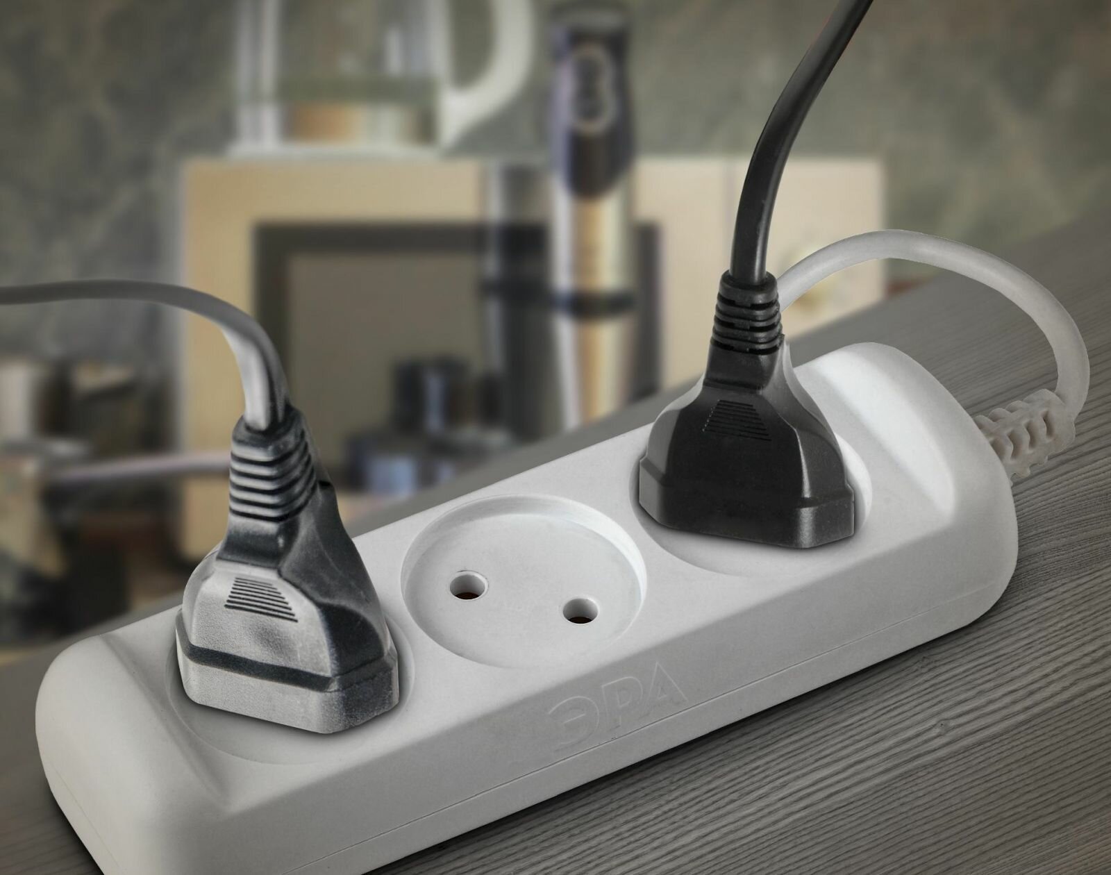 Удлинитель бытовой Эра без зазeмления, 2х1 мм2, 10А, ПВС, 3 гнезда, 3 м