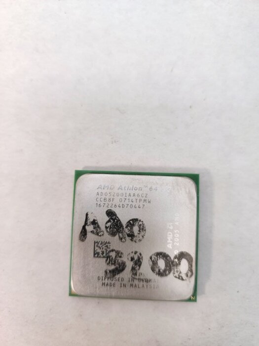 Процессор AMD Athlon 64 X2 5200+ AM2 ado5200iaa6cz