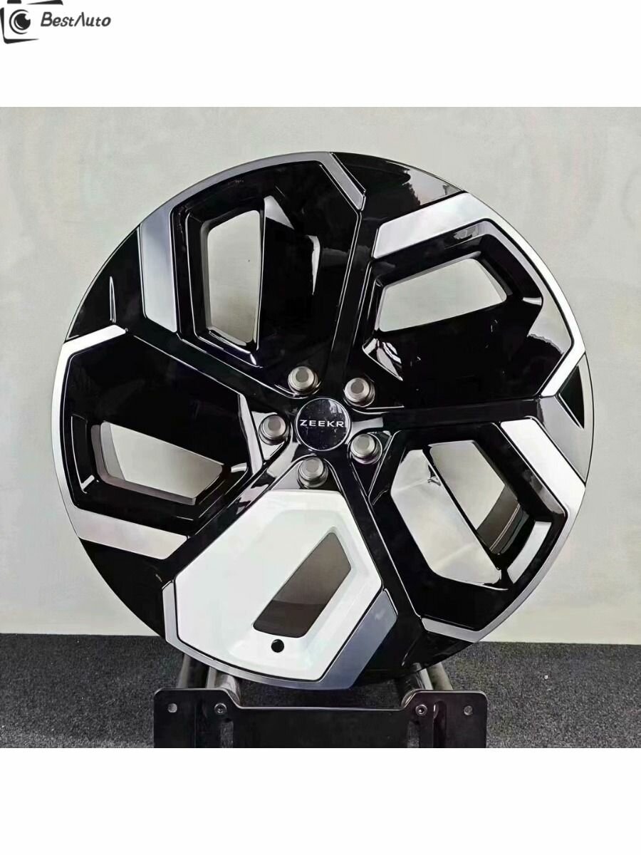 ZEEKR 001 Колесный диск Кованый 22x9.5" PCD10х108 ET35 D63.4