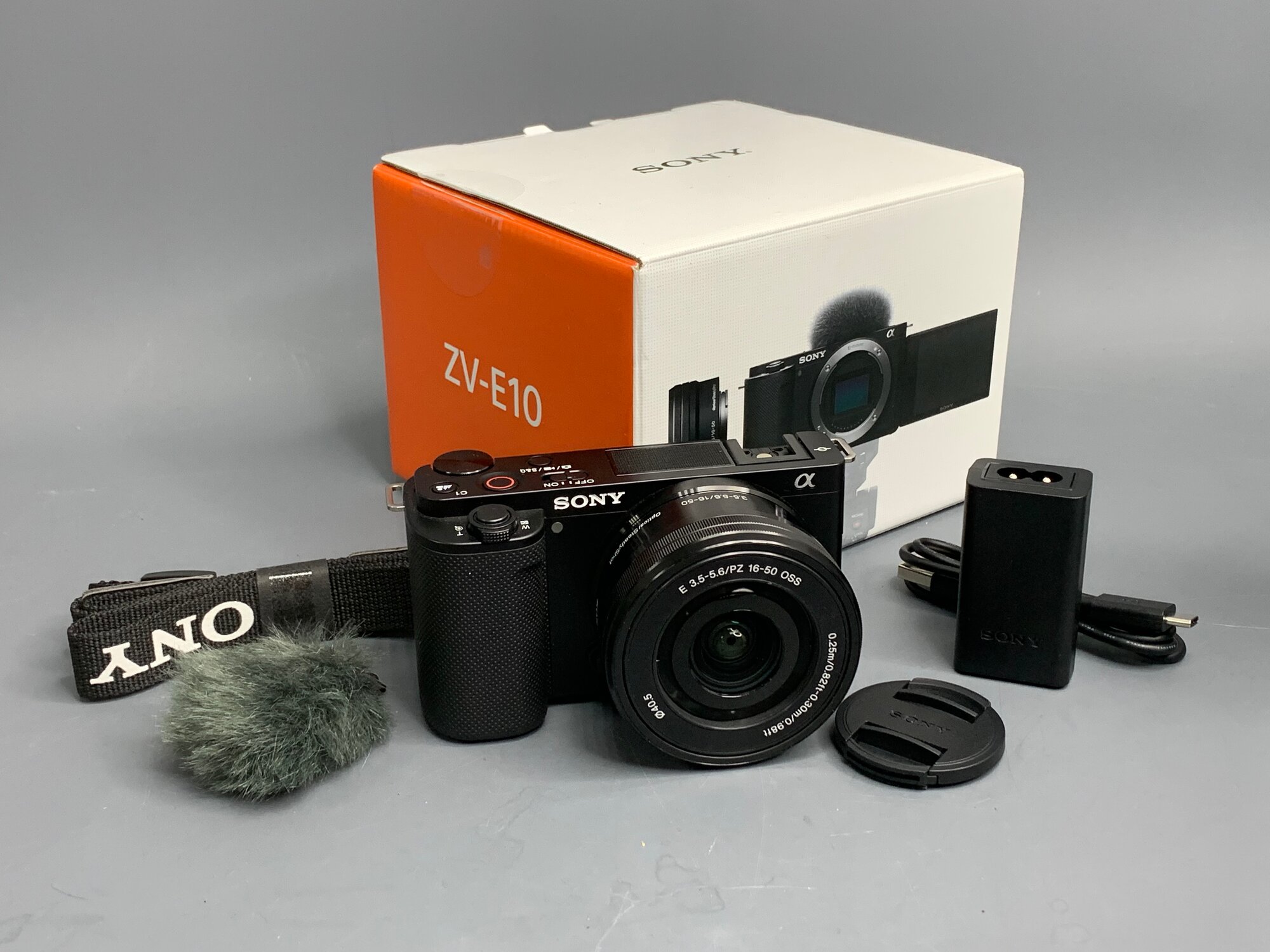 Sony ZV-E10 Kit 16-50mm