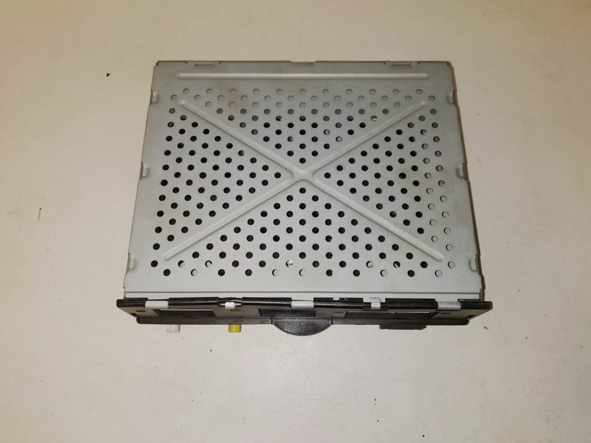 Блок управления магнитолой радио Audi A6 C6