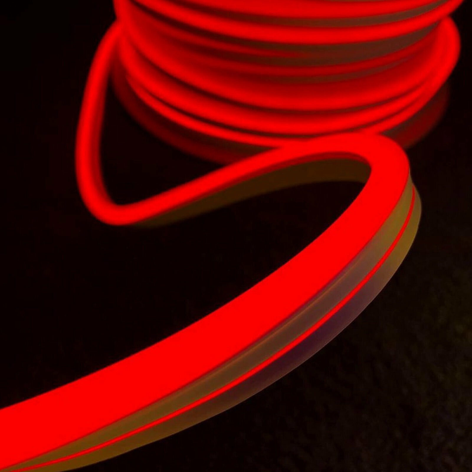 Светодиодный неон DLED STAR SMD 2835 (120 LED Красный) 12 x 5мм 5м с блоком питания