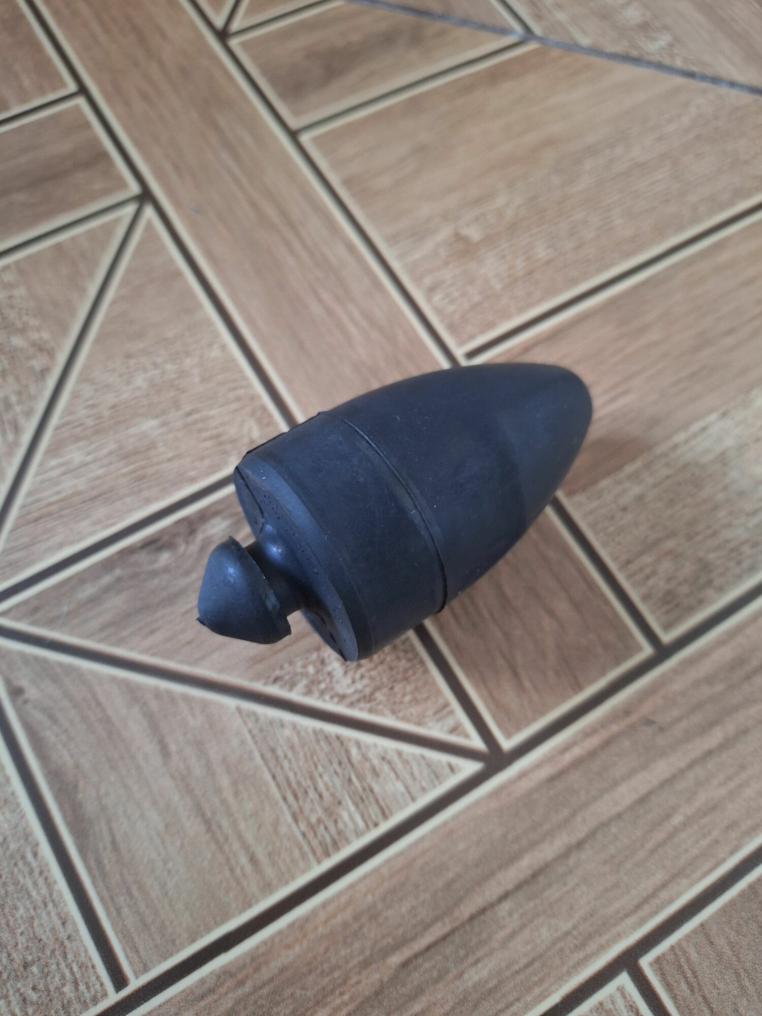 Отбойник передней подвески нижний для а/м Нива ВАЗ-2121, 21213,21214, Шевроле Нива, Легенд, Урбан, Тревел.