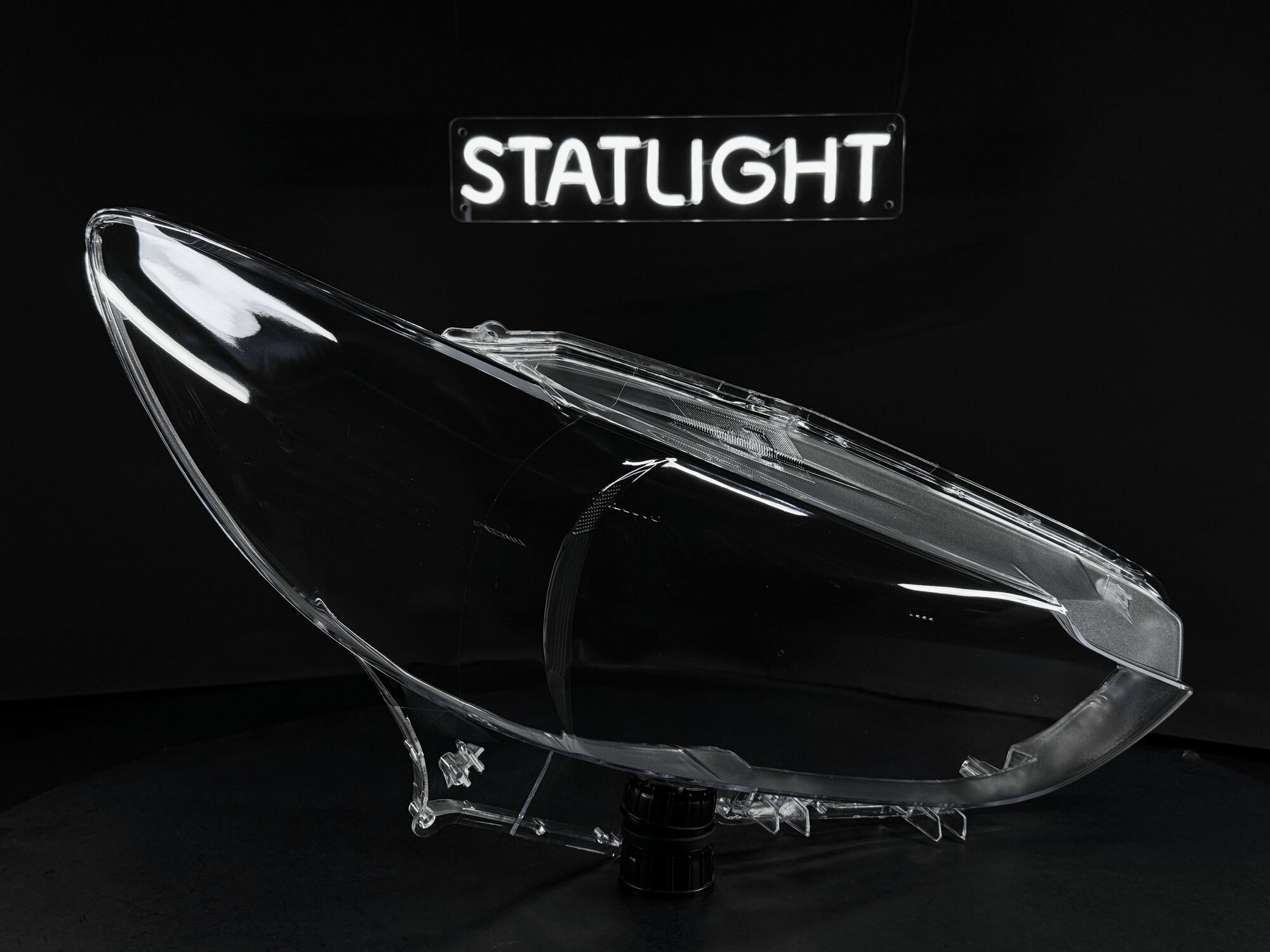 Стекло фары Mazda 6 GJ 2012-2015