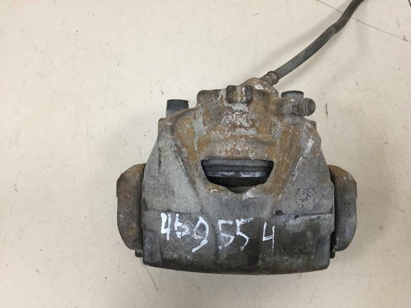 Суппорт передний левый Renault Duster 2012 кат.номер: 410111495R 410116581R 465013096R