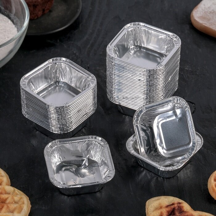 Набор форм для выпечки КНР из фольги, 6х6х2 см, 50 шт