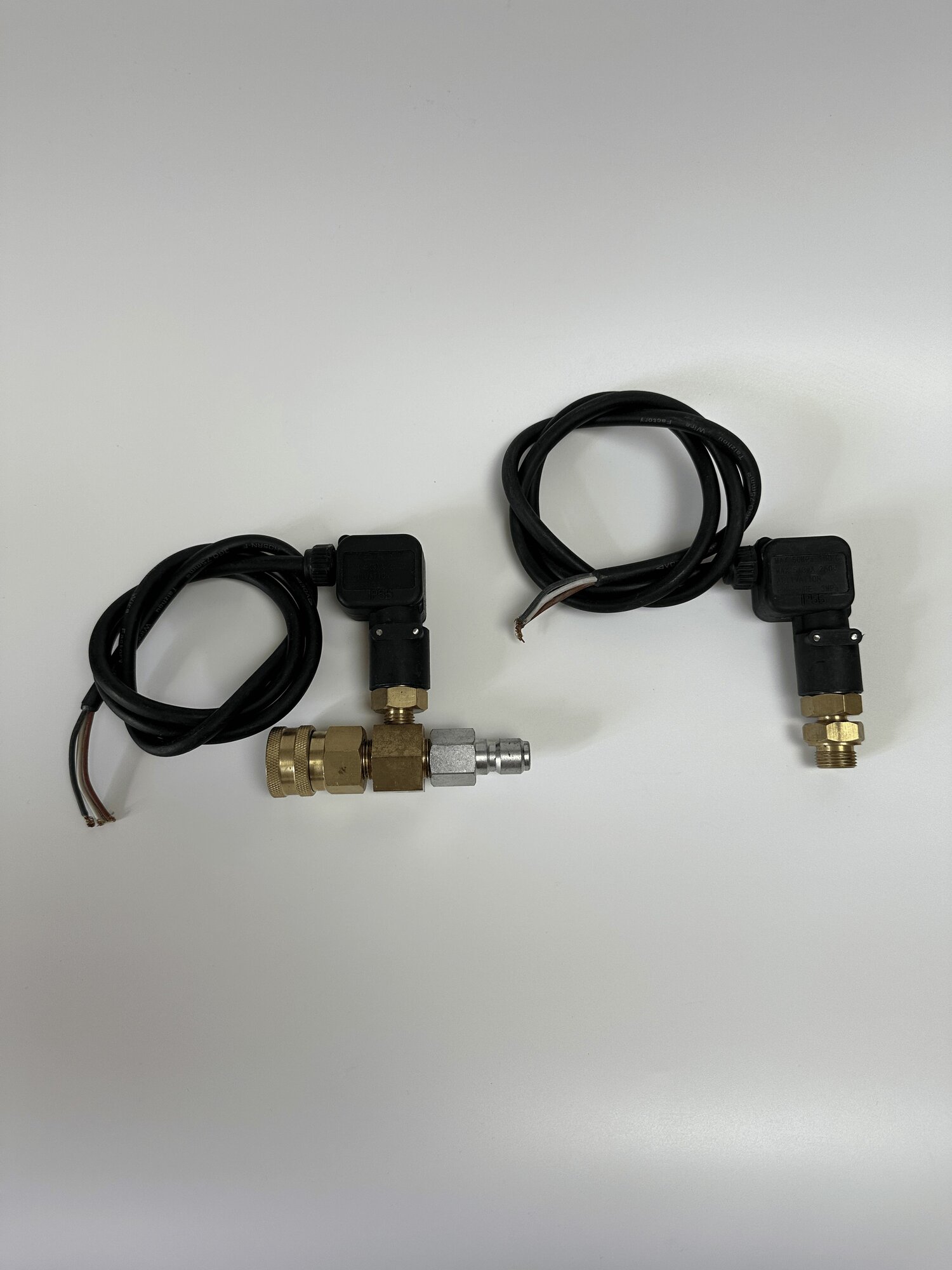 Датчик давления, микровыключатель к плунжерному насосу DBD, DBC (0т 30 до 500 бар)