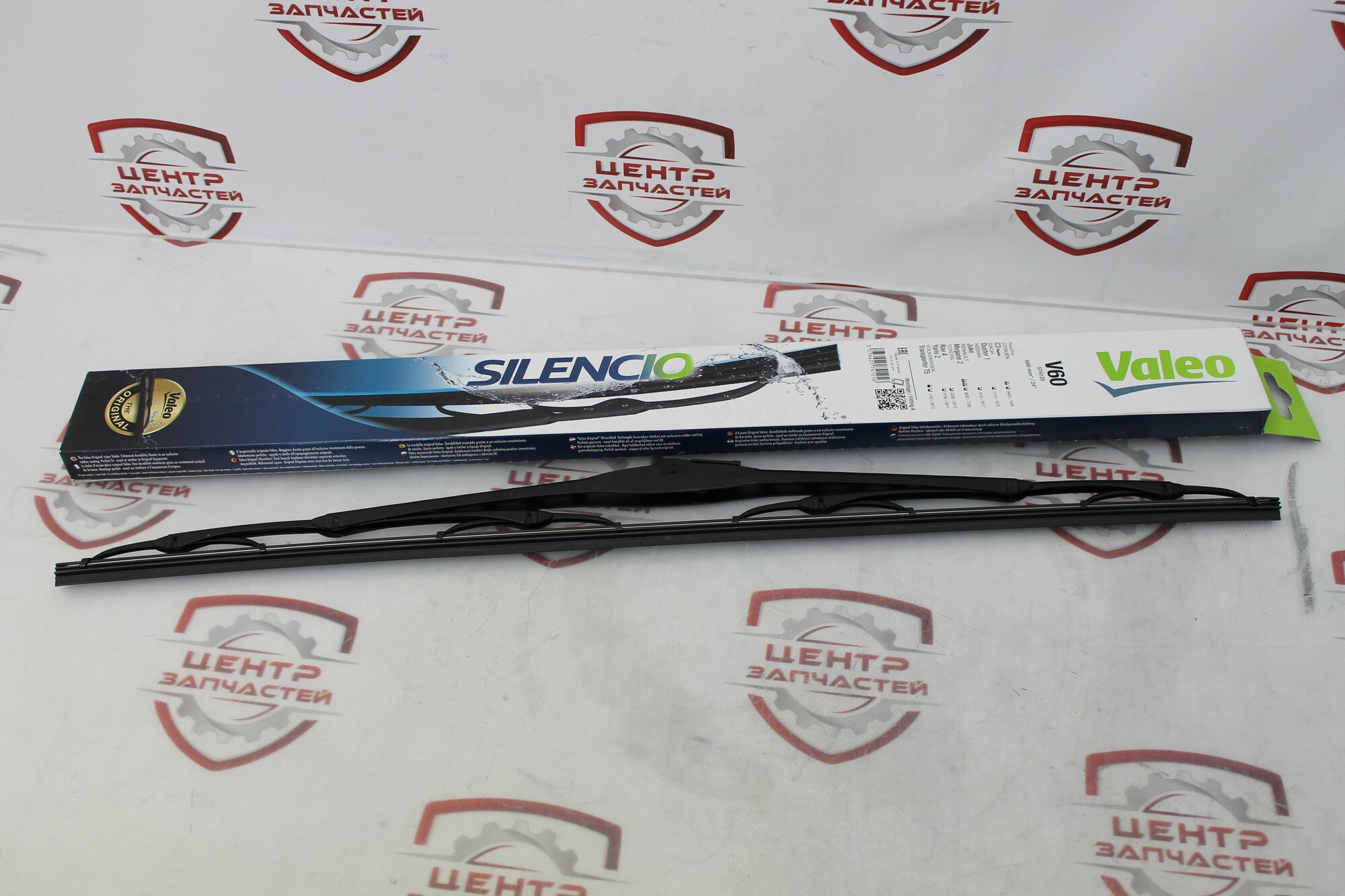 Щетка стеклоочистителя каркасная VALEO 574125 V60 крючок 600