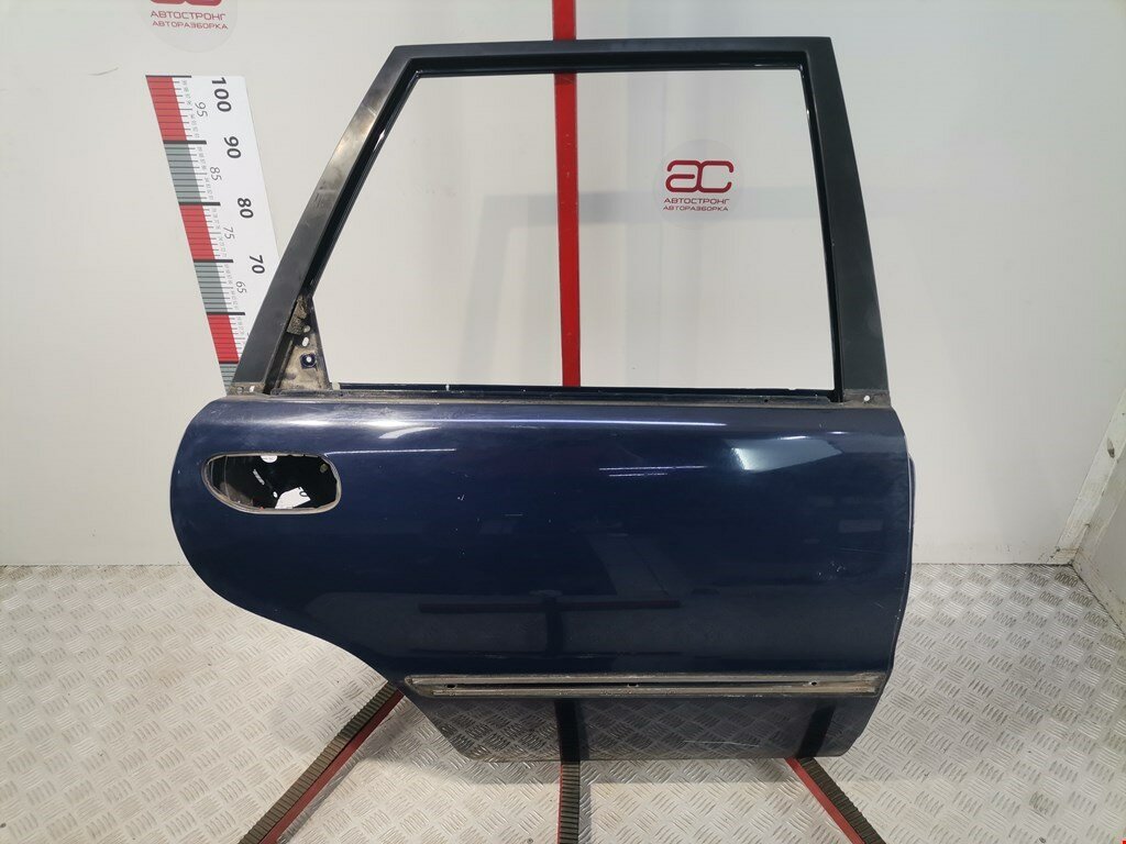 Дверь задняя правая Volvo S40 V40 1 30882908 арт. 2146757