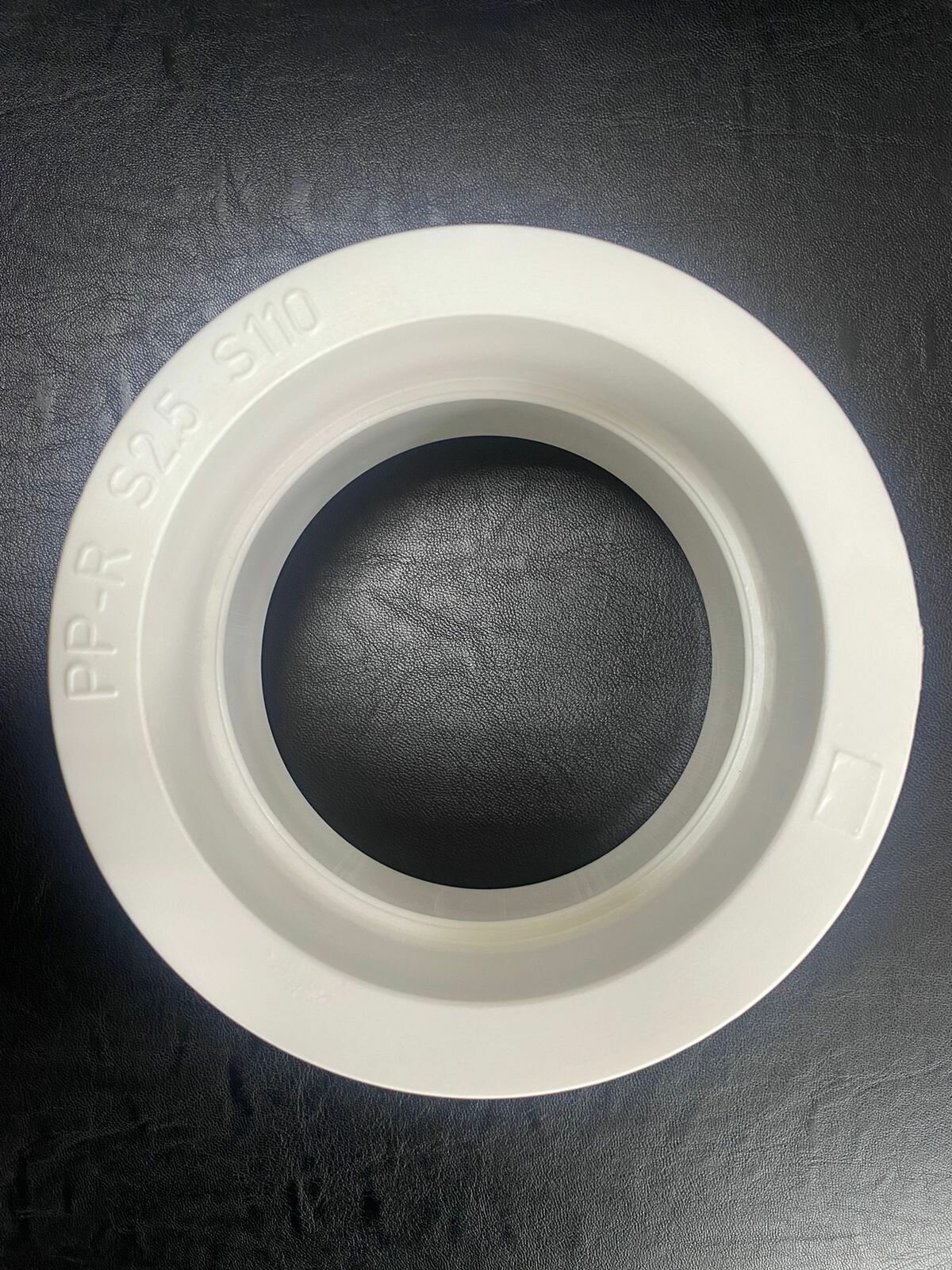 Муфта соединительная полипропиленовая 110 Millennium