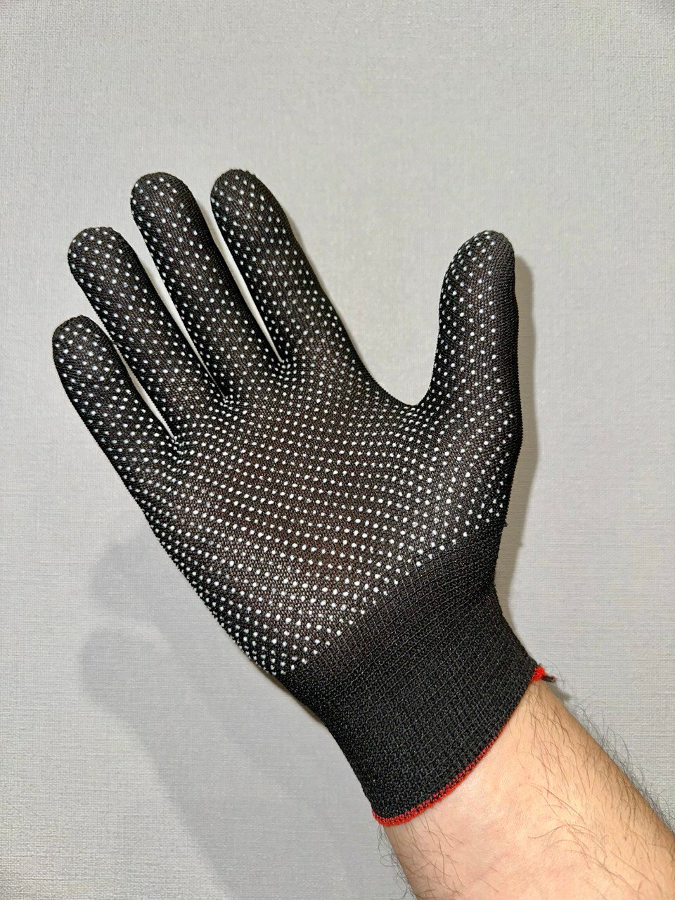 Перчатки рабочие 10 пар нейлоновые с ПВХ черные