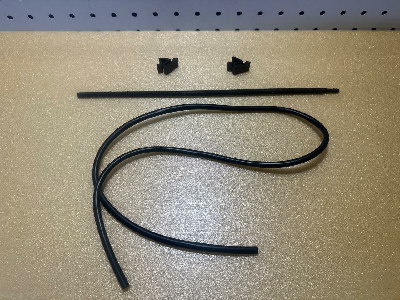 Форсунка омывателя лобового стекла Скания (Scania P R G)