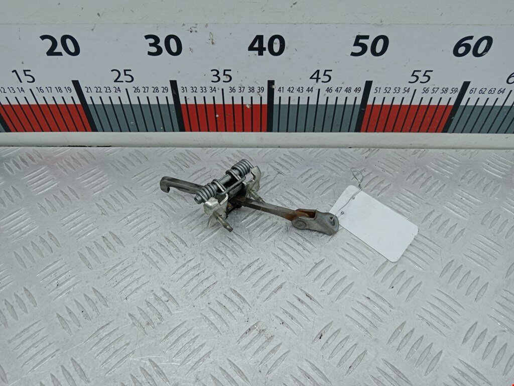 Ограничитель открывания двери передней Renault Master 3 804304453R арт. 1983307