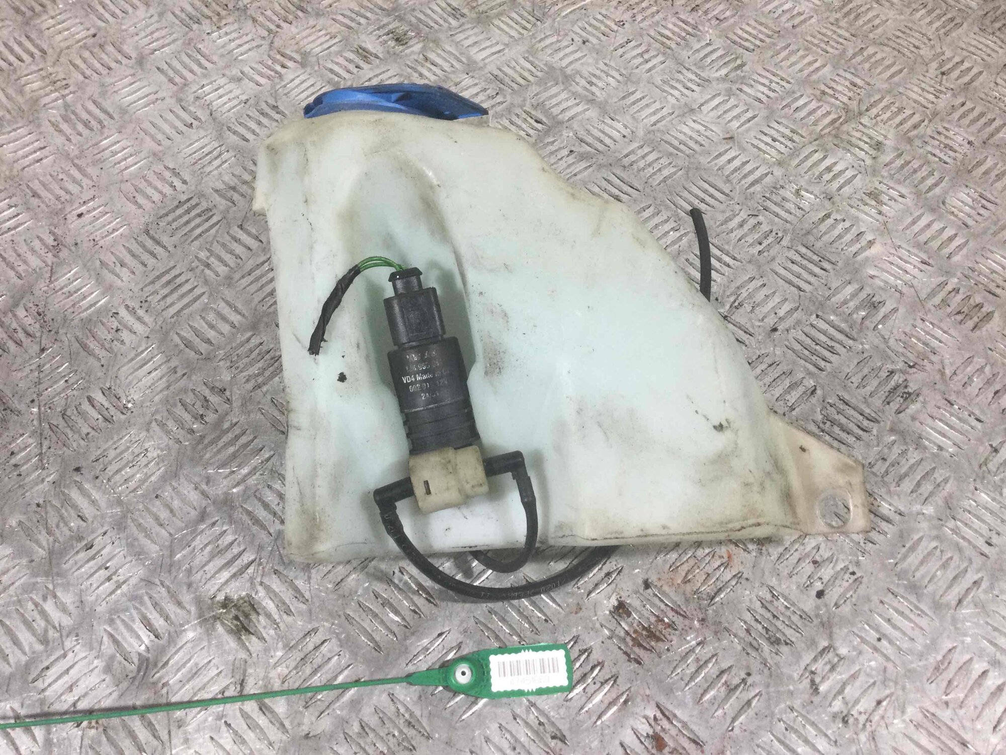 Б/У Бачок омывателя Volkswagen Lupo 6X (1998-2005) 2001 г.