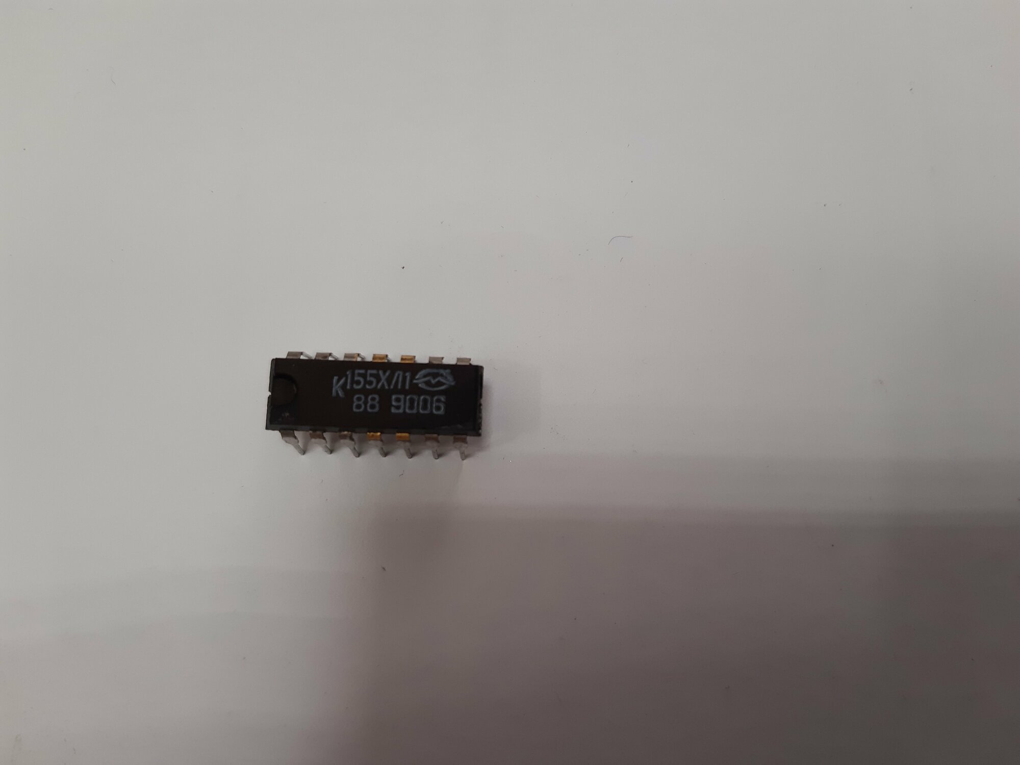 Микросхема К155ХЛ1 (комплект 5 штук) 1990г.