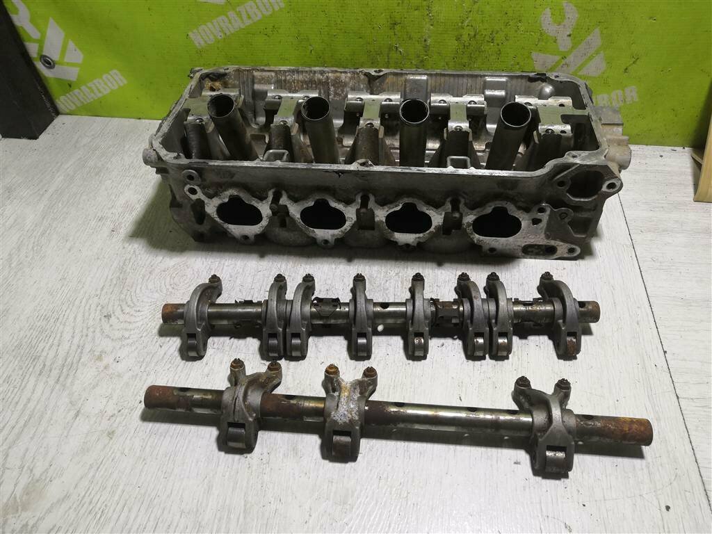 Головка блока цилиндров (ГБЦ) Mitsubishi Lancer CB 92-00