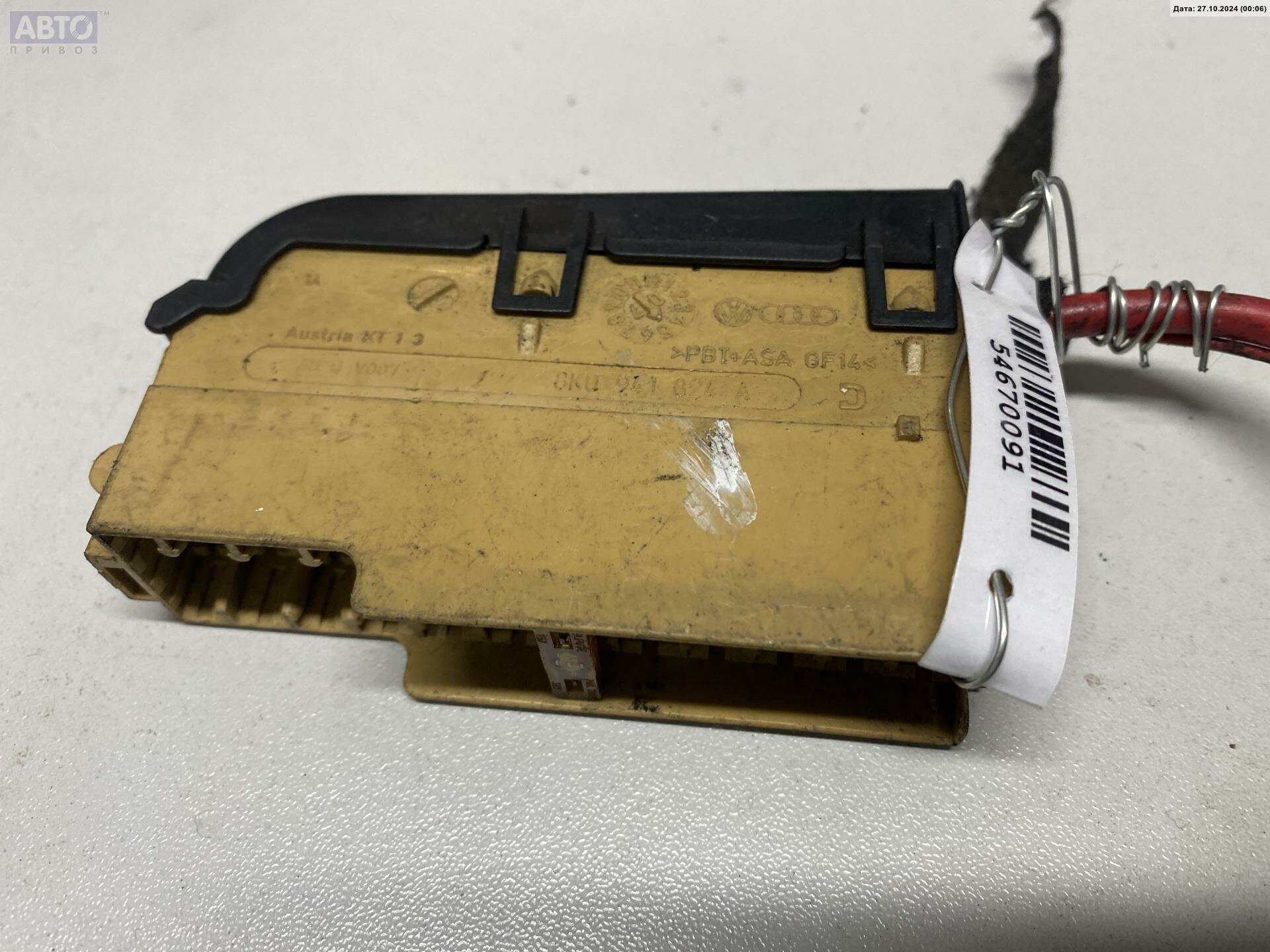 Блок предохранителей Audi A4 B8 (2007-2015)