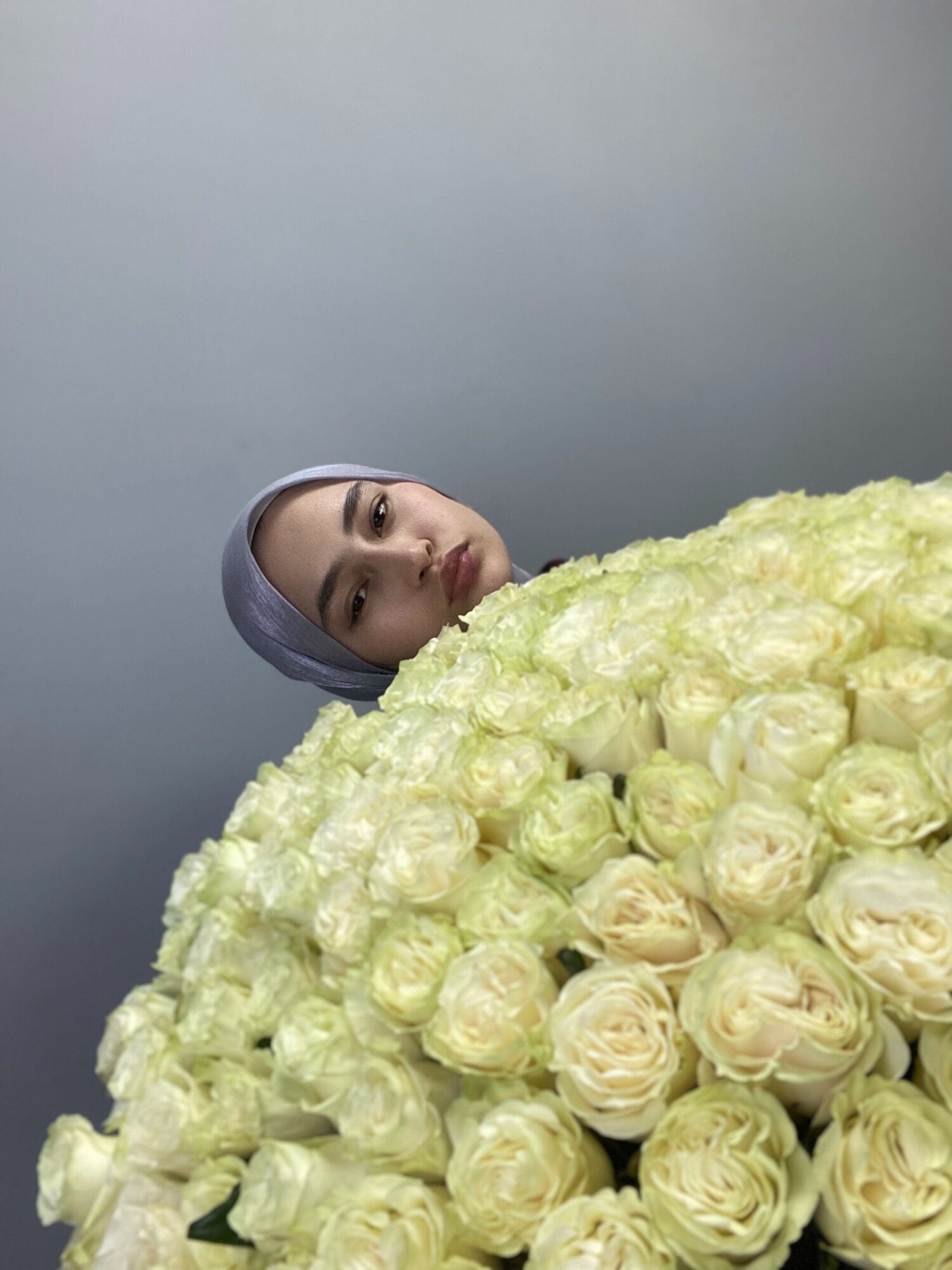 Букет живых цветов Роза-Pink Mondial NURA FLOWERS, 101 цветок, высота 110 см, авторская сборка