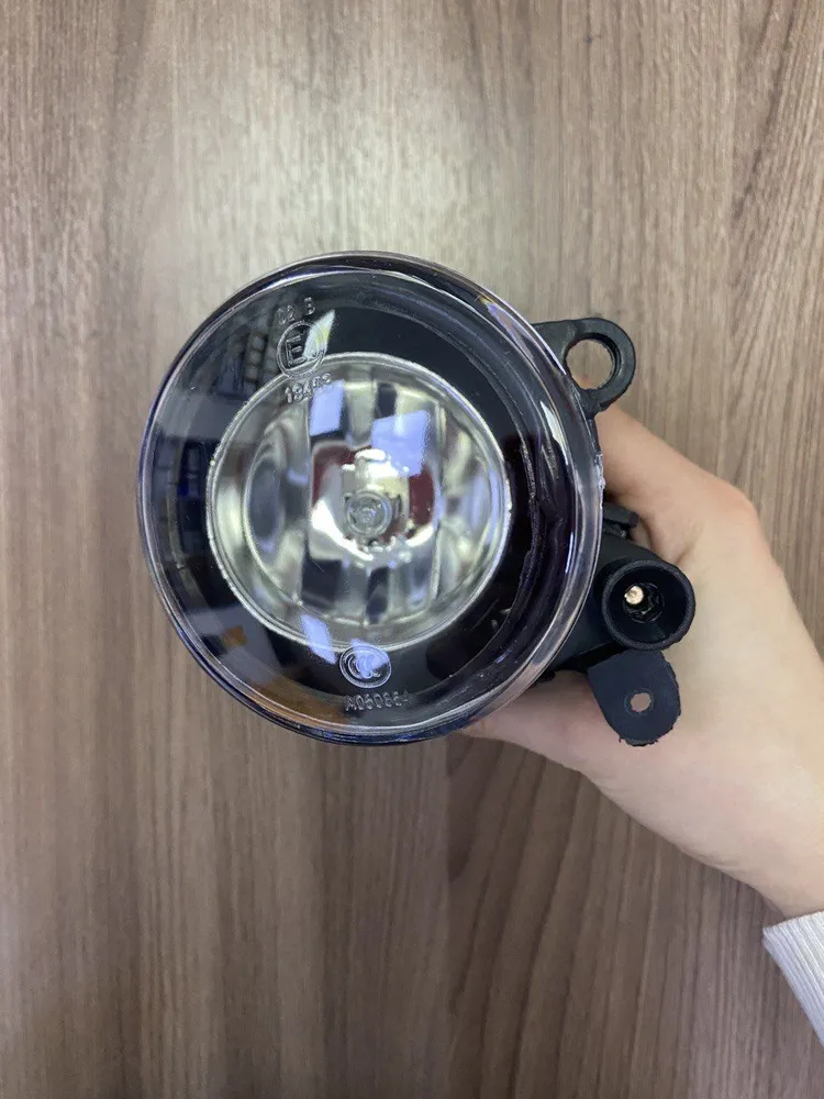 Фара противотуманная передняя правая (ПТФ) Chery Fora / Vortex Tiggo FL