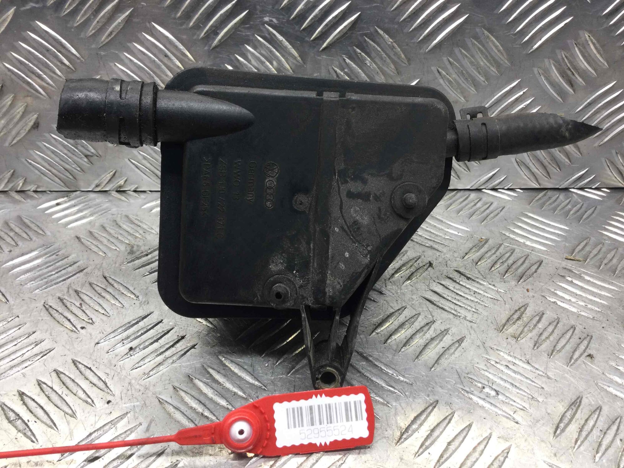 Б/У Бачок гидроусилителя Volkswagen Golf 4 поколение (1997-2004) 2001 г.