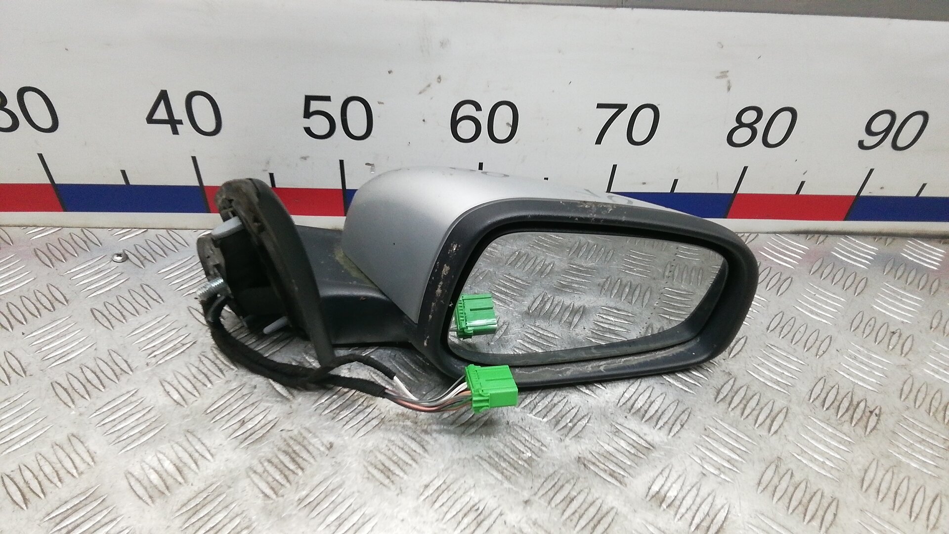 Зеркало наружное правое VOLVO V70 2