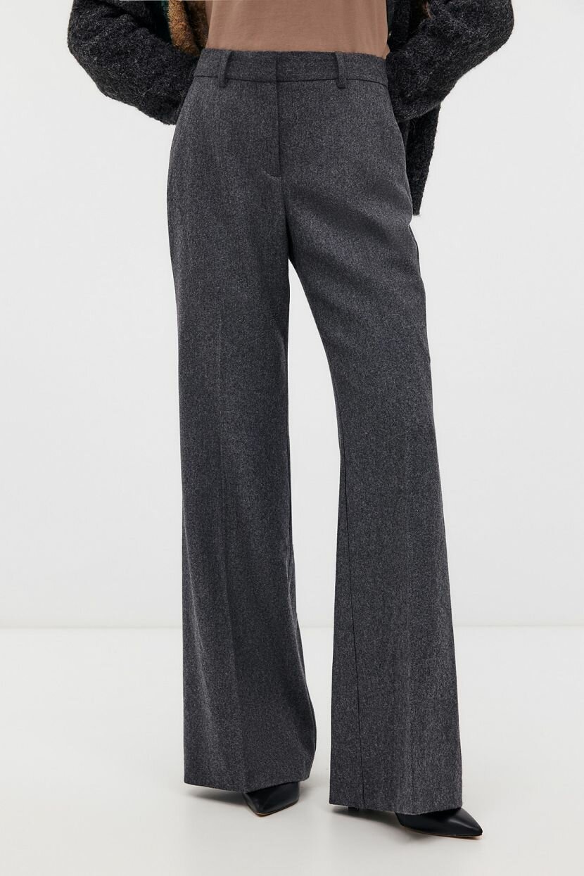 Брюки клеш B2924532