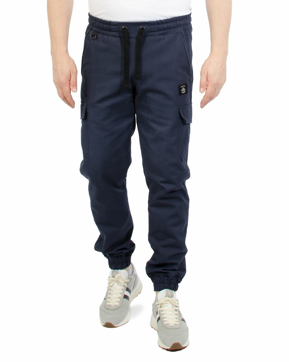 Брюки спортивные