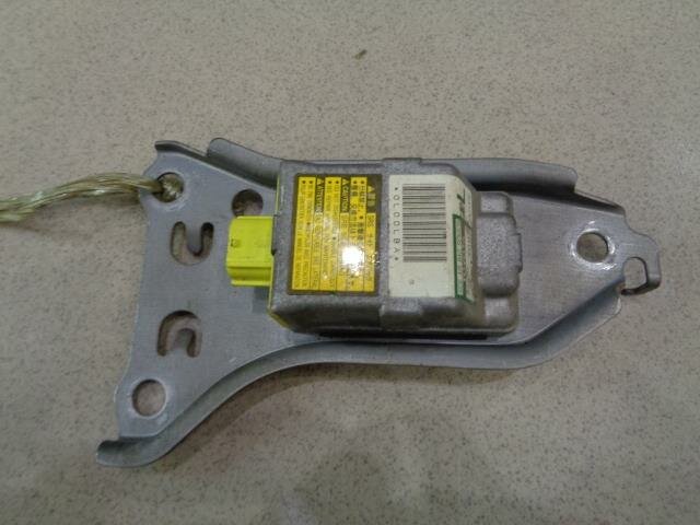 Датчик AIR BAG от Toyota Aristo 1997-2004